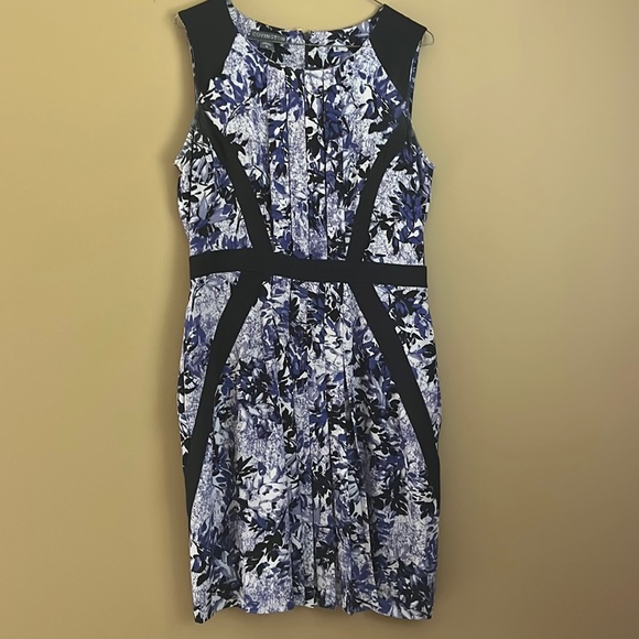 Covington | Dresses | Covington Sleeveless Pleated Dress | Poshmark